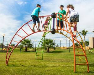Escalada torcida (trepa-trepa) - Eco Playground